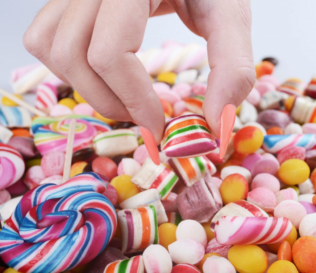 How to Avoid Halloween Candy and Protect Your Teeth | Dentist ...